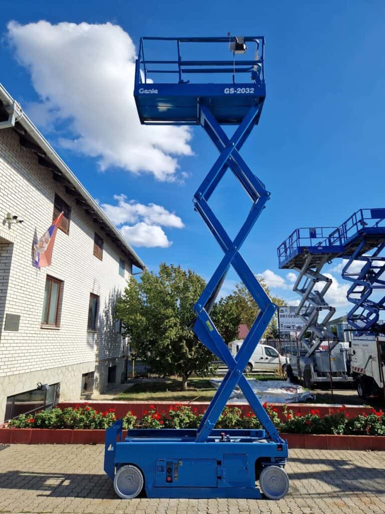 Genie GS 1932 – jugokomercija